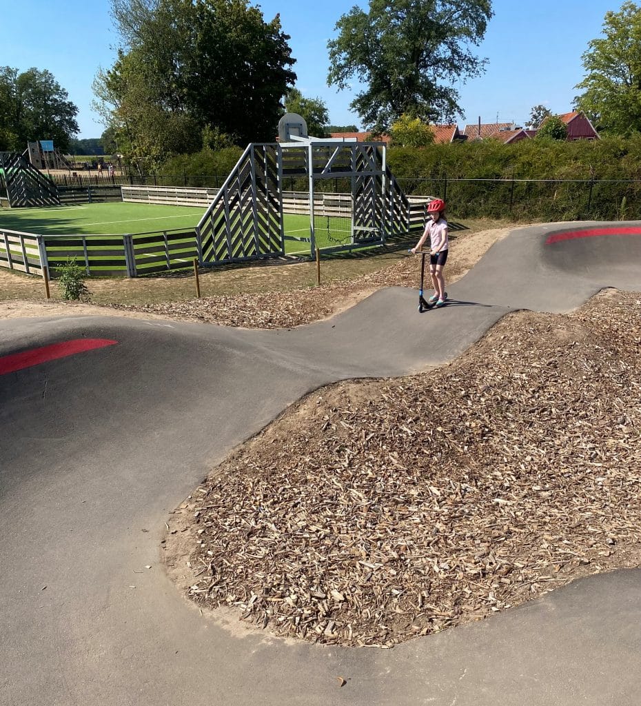 Review: De Twee Bruggen, A Little Piece of Paradise - Little Clogs Holidays